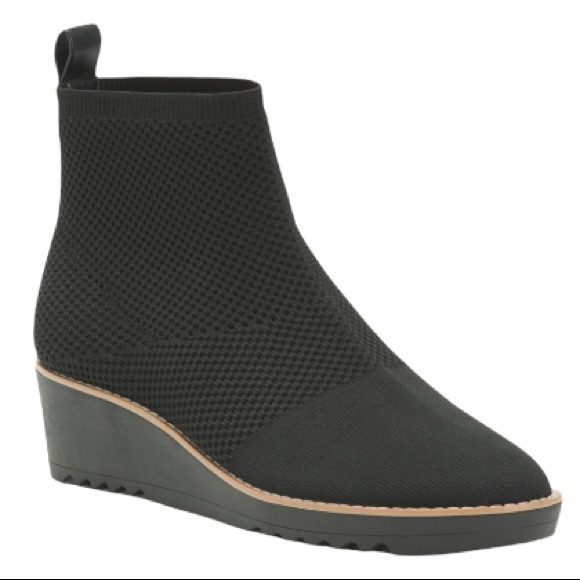 Bandolino | Shoes | Bandolino Womens Stretch Wedge Booties | Poshmark